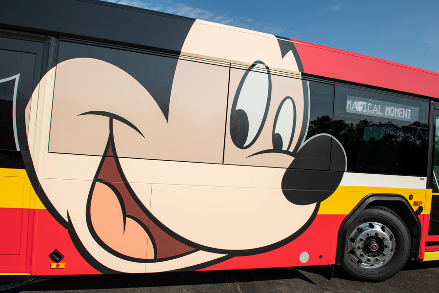 Mickey-mouse-bus | Pirates & Princesses