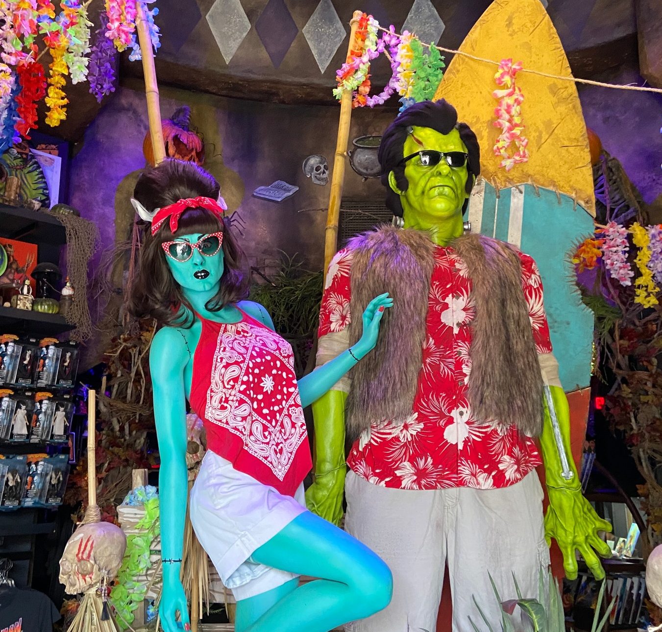 All Hallows Hula Boo-Tique in Islands of Adventure