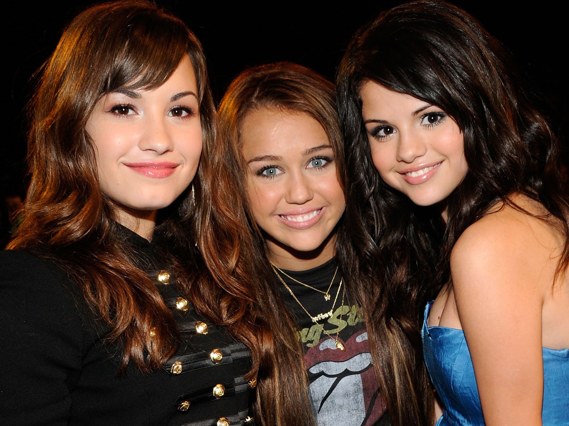 Selena Gomez And Miley Cyrus Together 2022