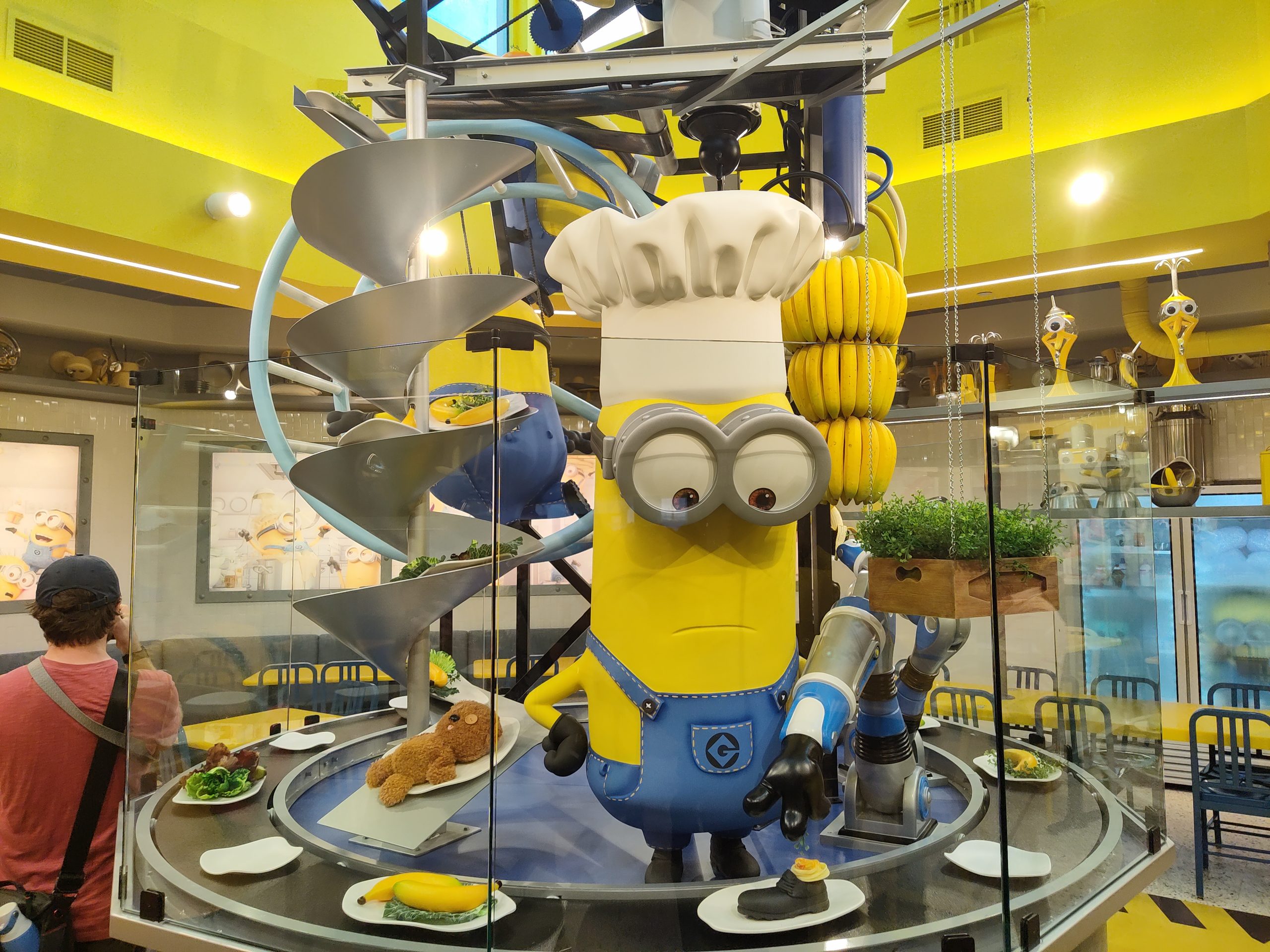 minion cafe minion | Pirates & Princesses