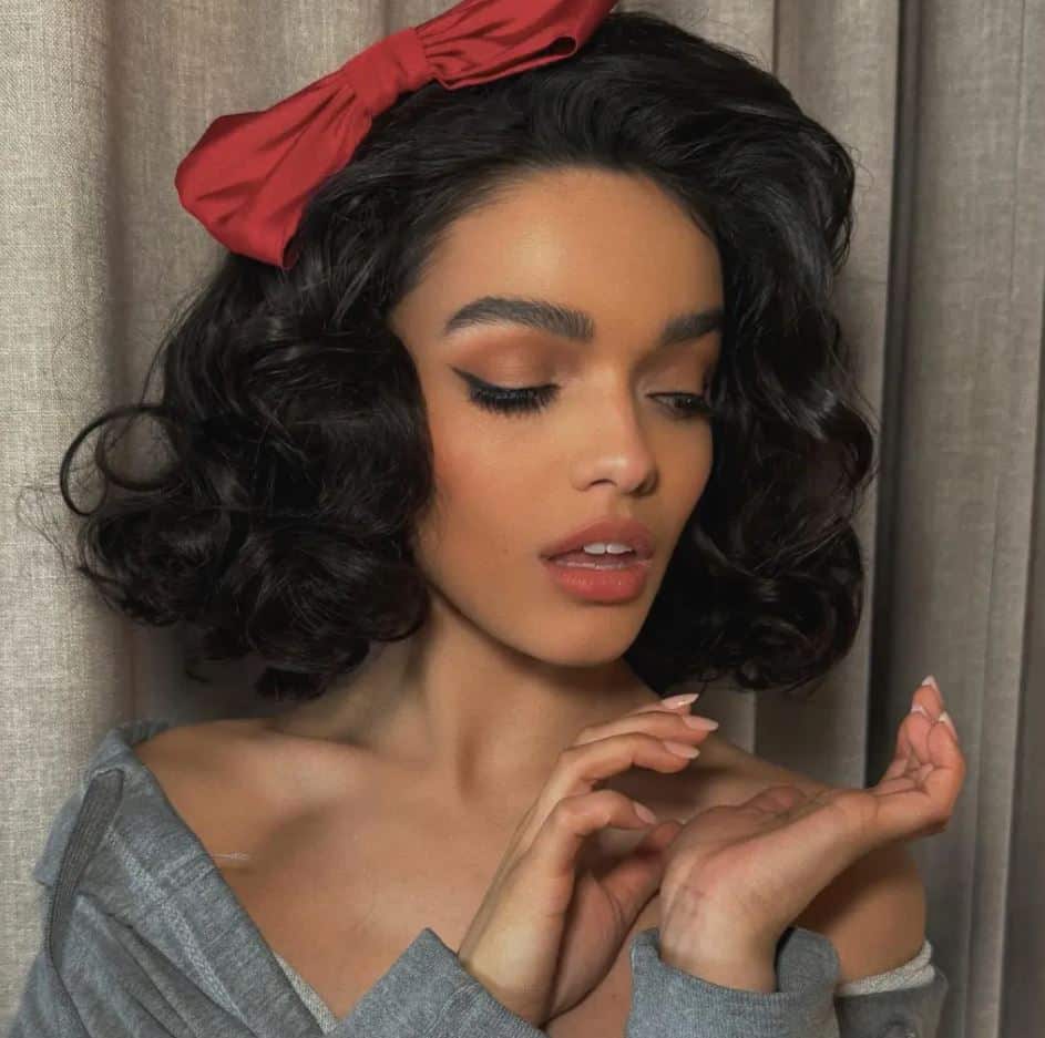 Rachel Zegler Under Fire For Tribute To Original Snow White Actress