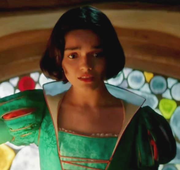 Snow White Ends 4th Weekend At #8 and Gets Beaten By "The King of Kings"